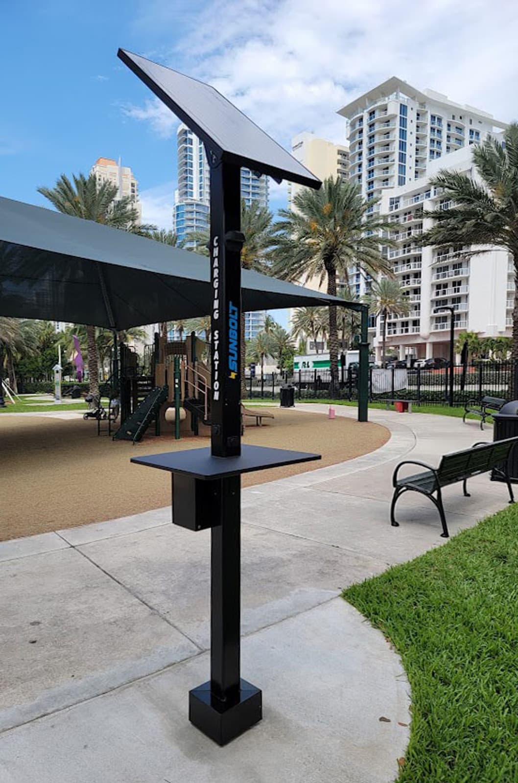 Sprint Solar Charging Station for Electronics, Phones 2025 Model